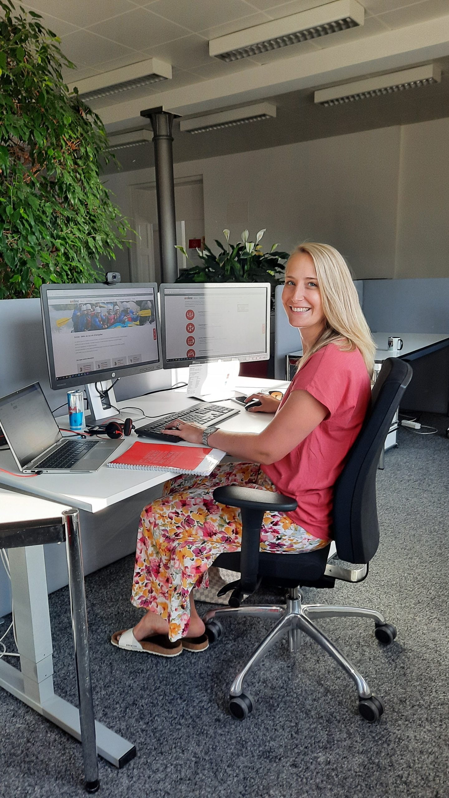 Danke Jenny für 10 Jahre Firmentreue | Online macht digital.